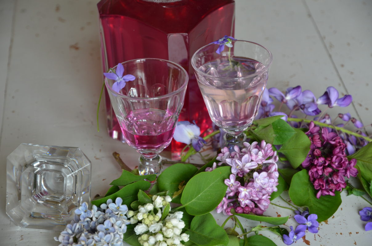 recette de sirop de violette, infusion à froid - Cooking Out